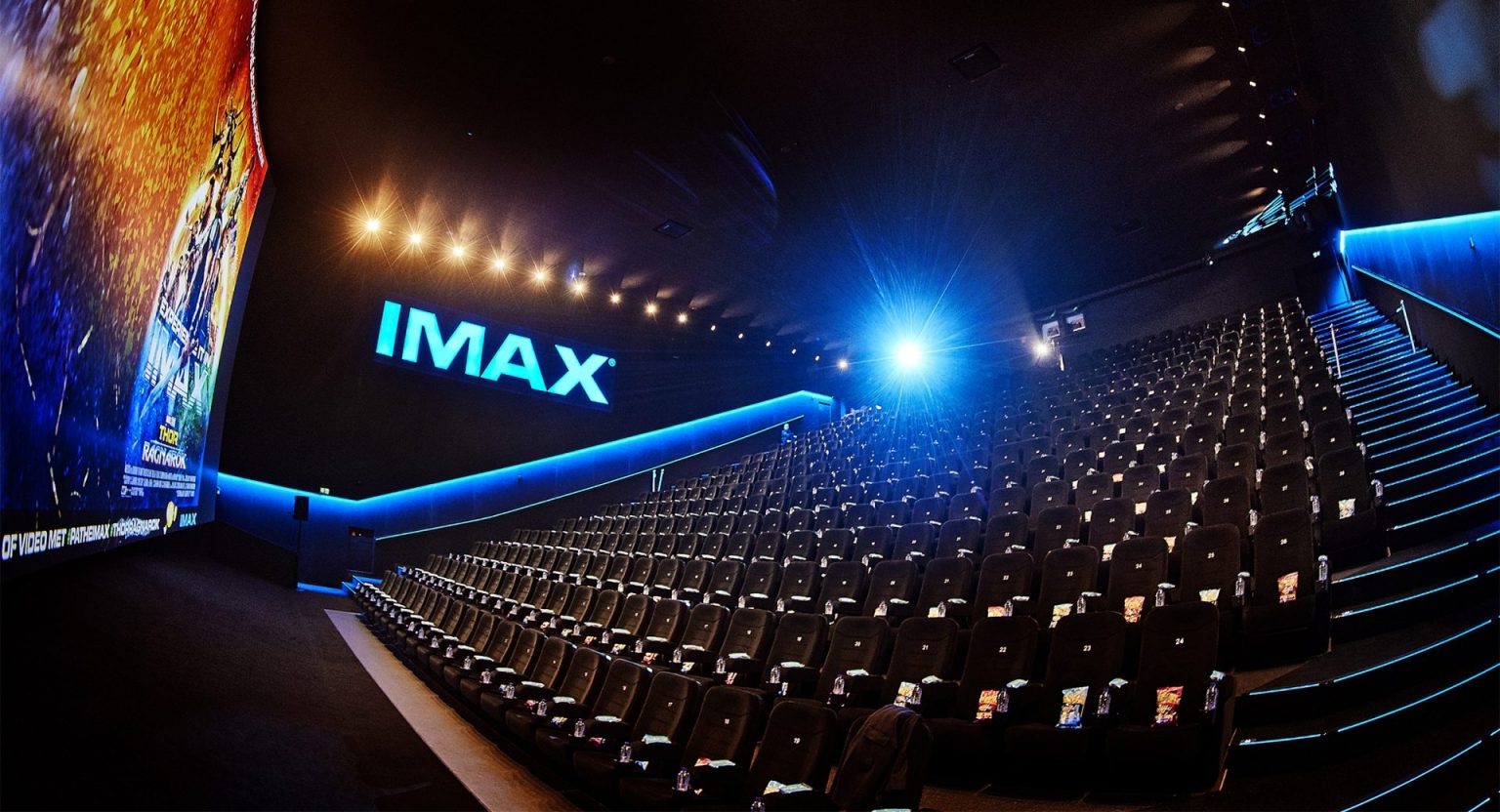 4DX: Wat is het? Ontdek de Revolutionaire sensatie | Pathé - FilmAlpha.nl